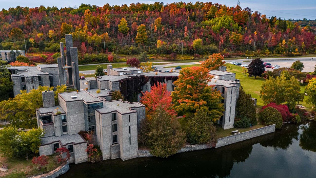 Trent University - Carte canadienne des édifices et des lieux primés
