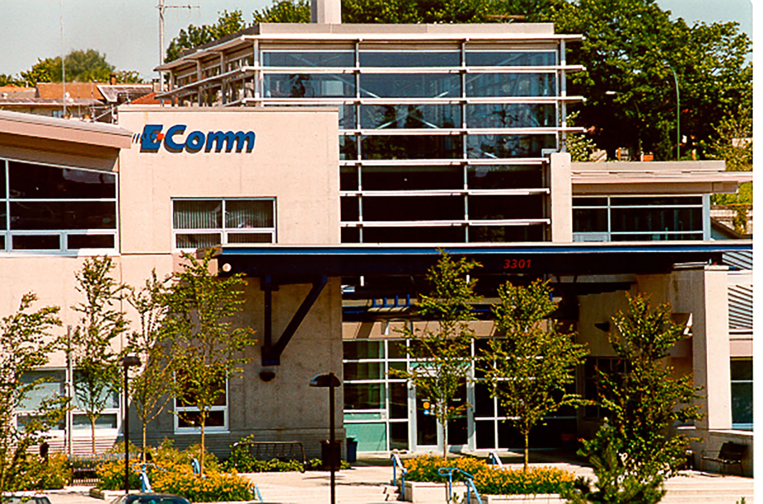 E Comm Building - Carte canadienne des édifices et des lieux primés