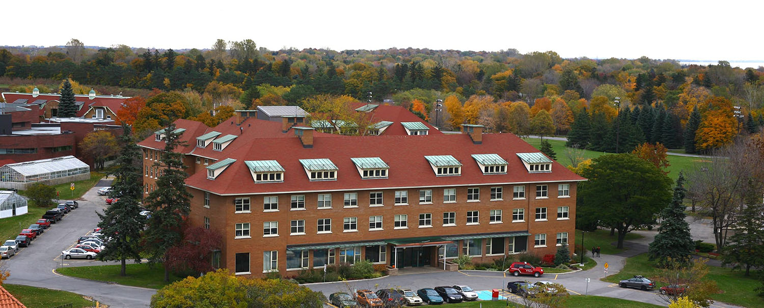 Écorésidences Macdonald College, Campus Macdonald - Carte canadienne ...