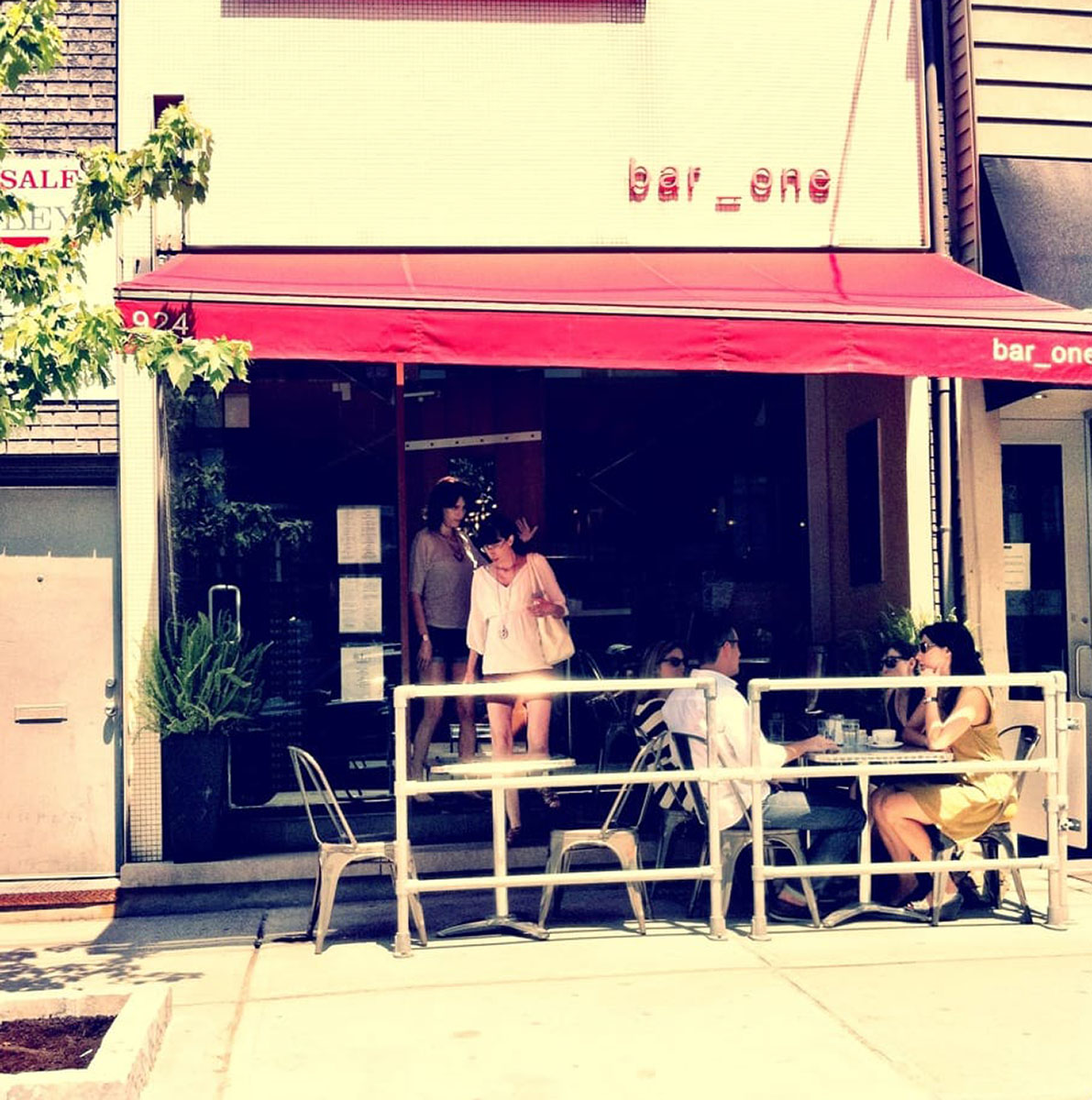 Bar One Restaurant - Carte canadienne des édifices et des lieux primés