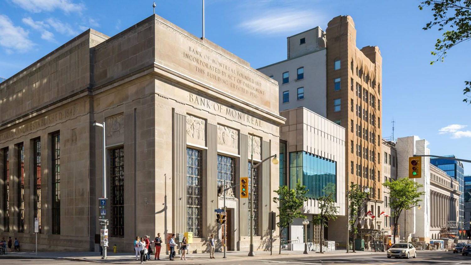 Sir John A. Macdonald Building - Carte canadienne des édifices et des ...
