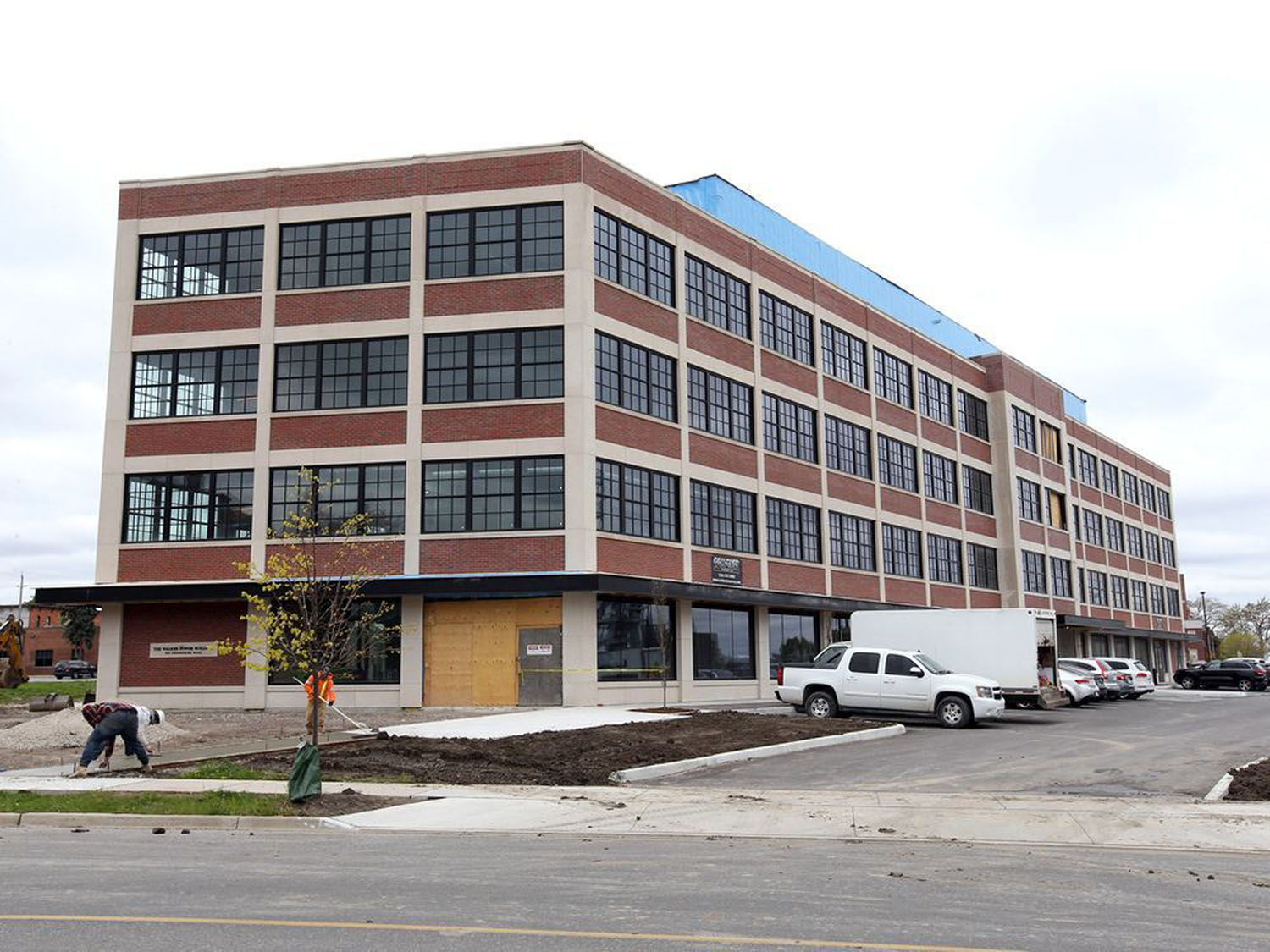 The Adaptive Reuse of the Walker Power Building - Carte canadienne des ...