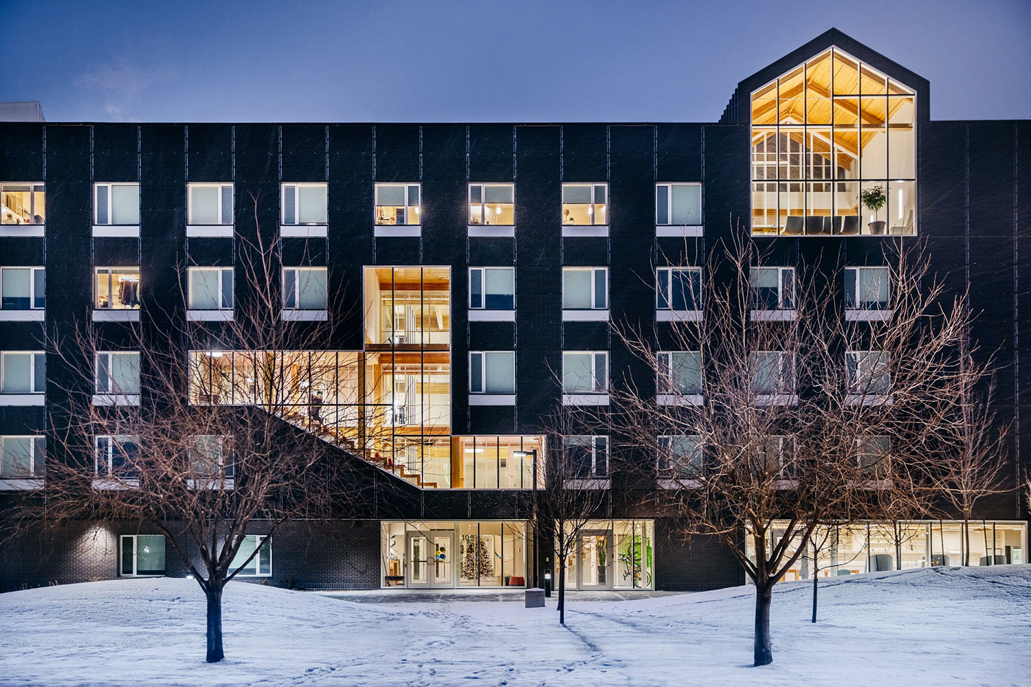 Red Deer Polytechnic Student Residence - Carte canadienne des édifices ...